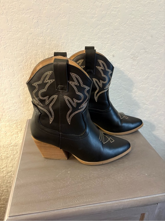 Soda | Shoes | Soda Black Western Ankle Boots With Stacked Heel | Poshmark